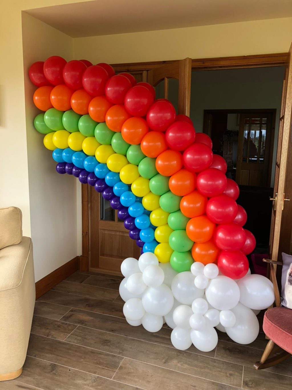 Half Rainbow Arch – Tantrum Events
